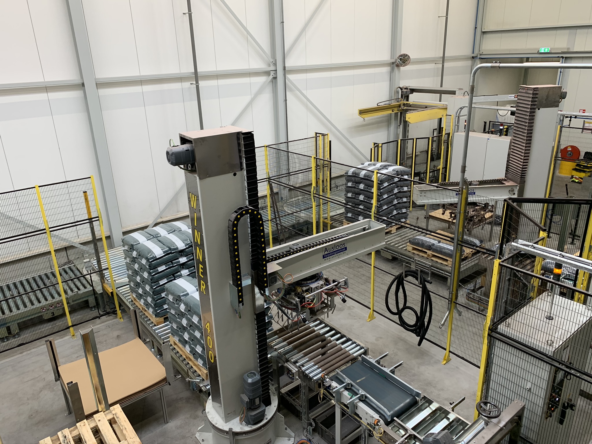 Packaging line for master batches plastics - Ausloos