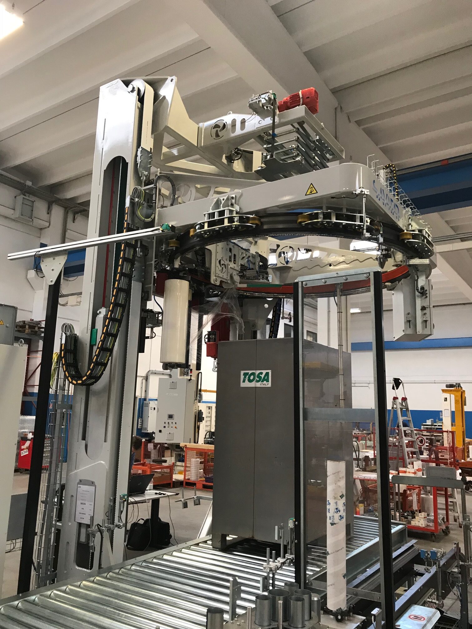 Brand in the spotlight: TOSA pallet wrappers - Ausloos